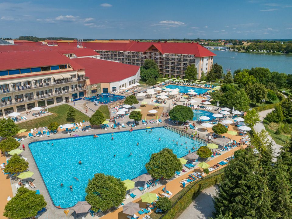 Tropikana Water Park - Hotel Gołębiewski Mikołajki