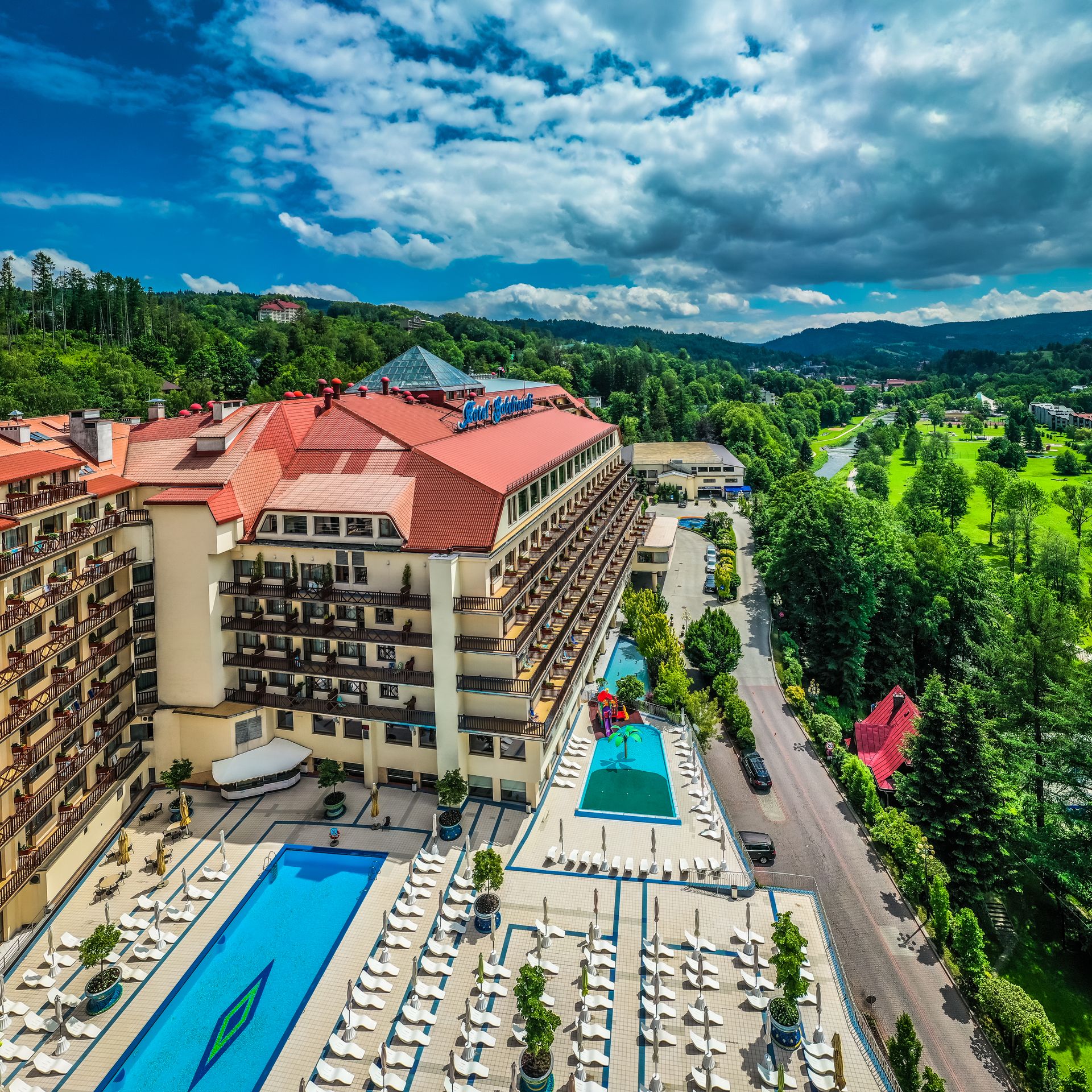LAND OF TRANQUILITY - Hotel Gołębiewski Wisła